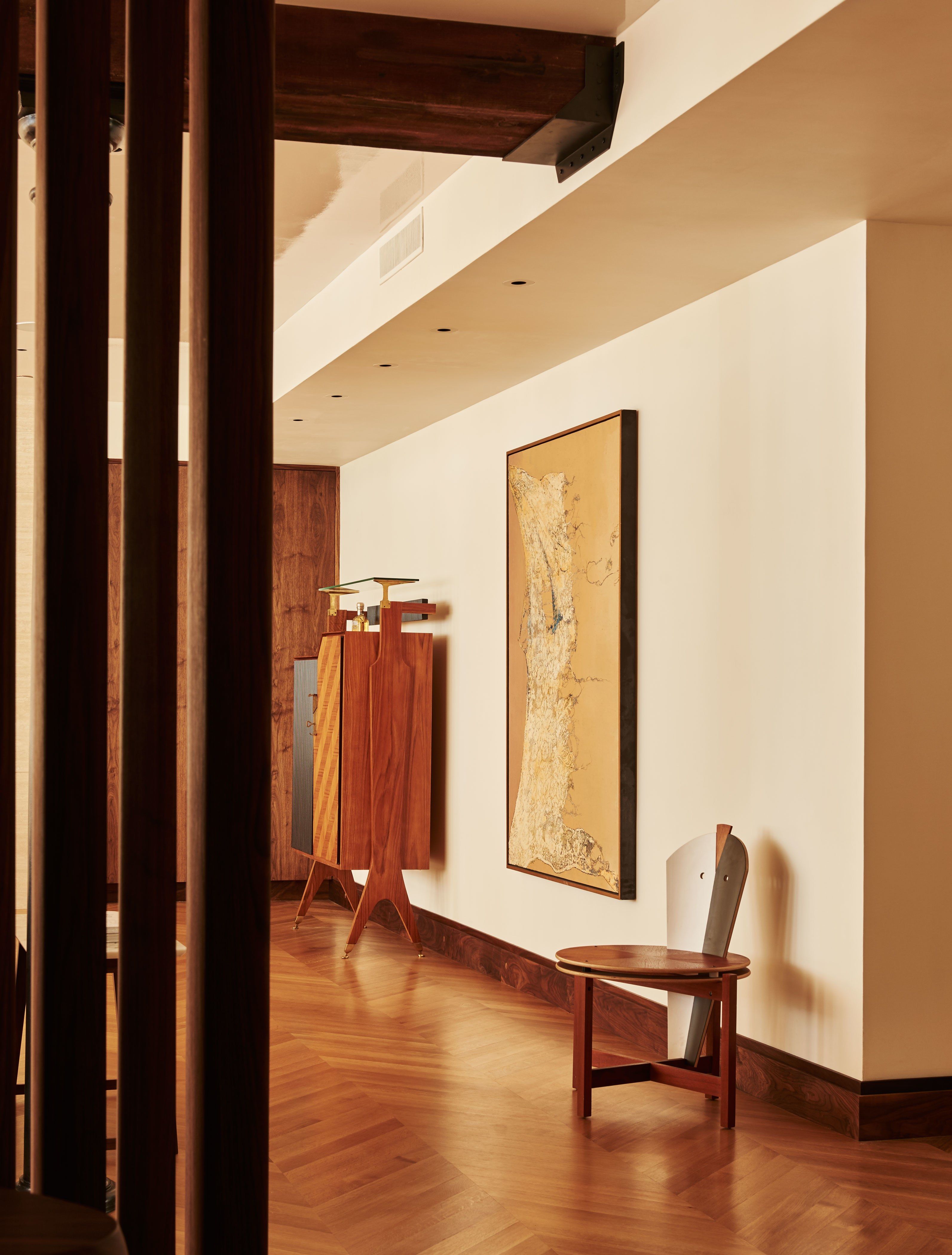 Iconic Mid-Century Design in Hotelier’s SoHo Loft