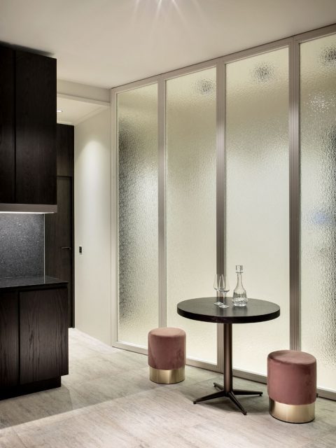Rinck brings a timeless elegance to a Parisian Apartment