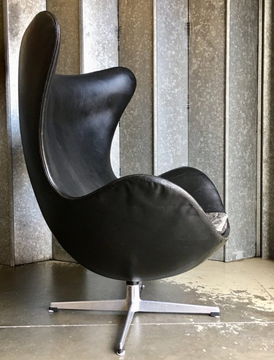 Egg Chair design by Arne Jacobsen